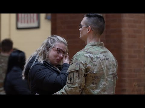 'Final goodbyes': New York Army National Guard soldiers deployed to Africa