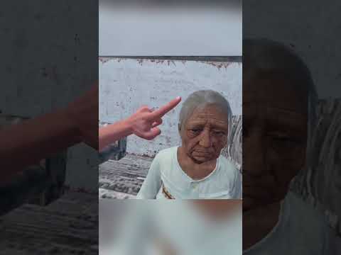 Grandma Looks A LITTLE DIFFERENT.. #granny #vrhorror #funny