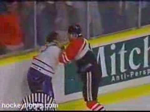 Bob Probert vs. Tie Domi, April 03, 1996 - Chicago Blackhawks vs ...