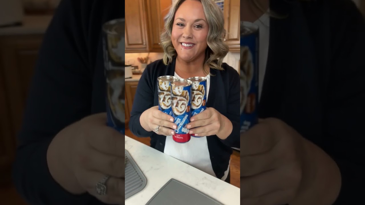 Cinnamon Roll Monkey Bread