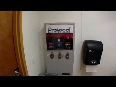 Porta Potty Review BP Gas Station Restroom With A Gum Machine!  Jacksonville, NC - Jan. 3, 2015