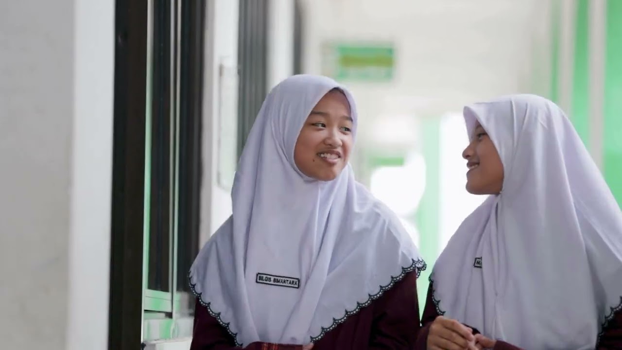 Profile of the Asiyah An Nur Lamongan Foundation | An Nuur Islamic Boarding School | Yusuf Annur ...