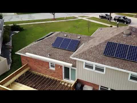 Micheal Palma expands access to clean energy in Chicago, Illinois.