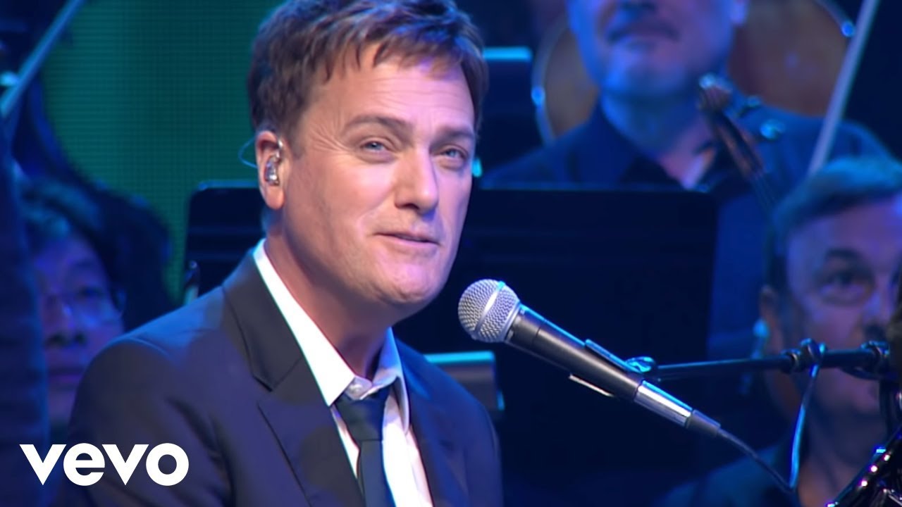 Michael W. Smith - Friends (Live)