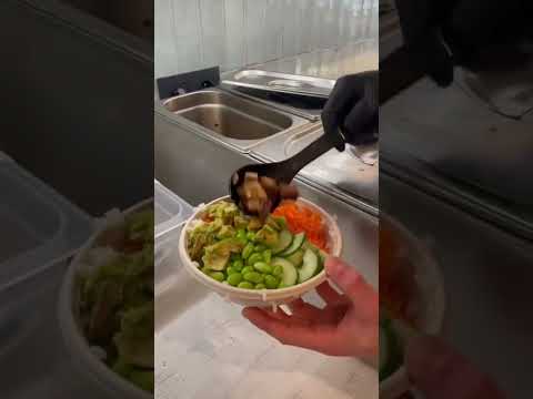 Make a Poké Bowl with us!