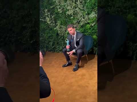 Theo James enjoying the Sag Award Win for “The White Lotus”!