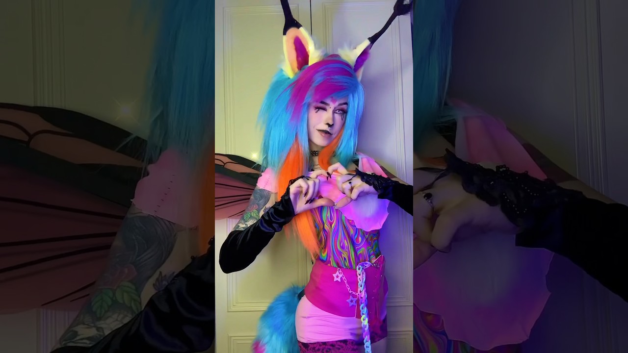 The best canine gals 🐺 #helluvaboss #cosplay #queenbee #loonahelluvaboss