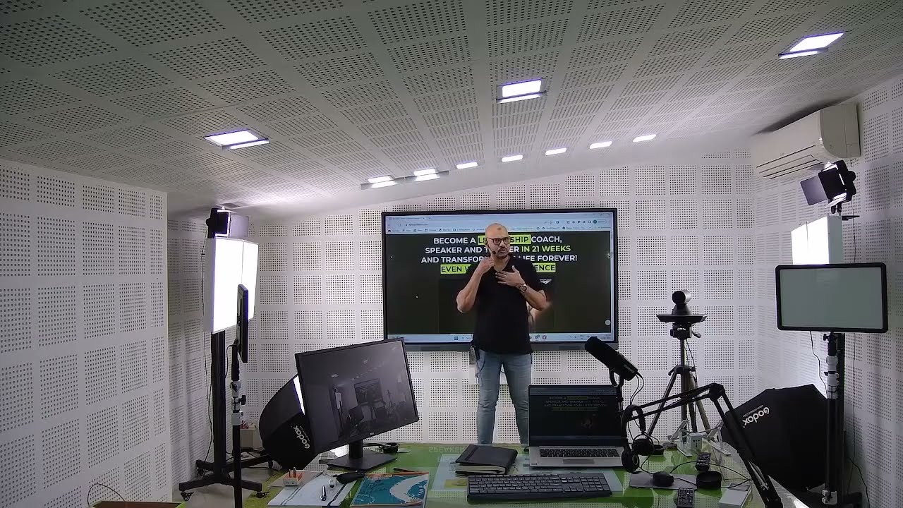 Benchmark Interactive Flat Panel | Budget Teaching Studio Setup I #SmartInfovisionServiceFeedback