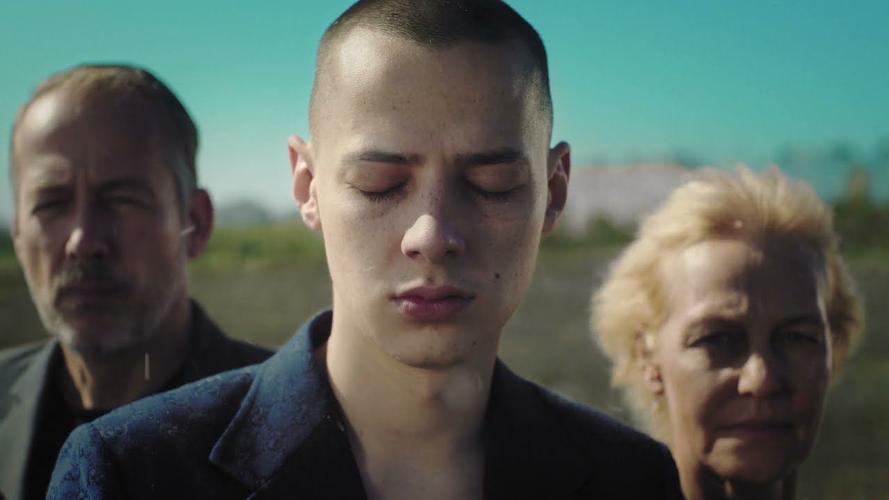 Egy/Kettő by Pogány Induló from Hungary | Popnable