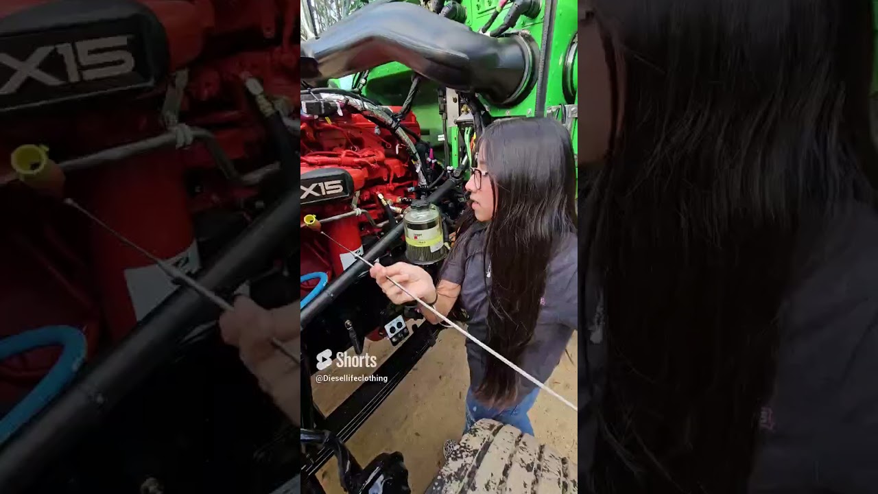 Our Granddaughter and the Peterbilt 389  #diesellife #trucking #shortvideo #teachthemyoung