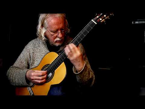 El Mestre - Llobet - Gut and Silk Strings - Rob MacKillop