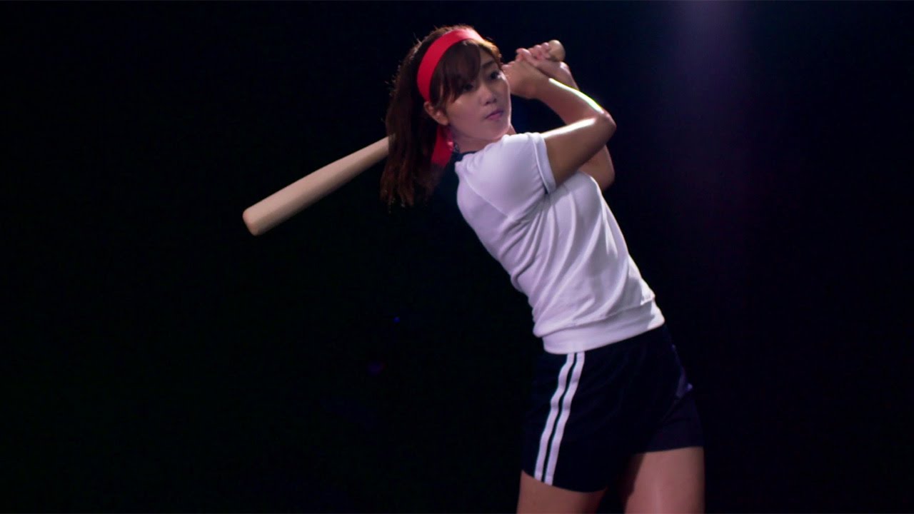 【写真 5 6枚】稲村亜美:体操着姿の汗だく動画公開 跳び箱&ハードル走に神スイングも Mantanweb(まんたんウェブ)