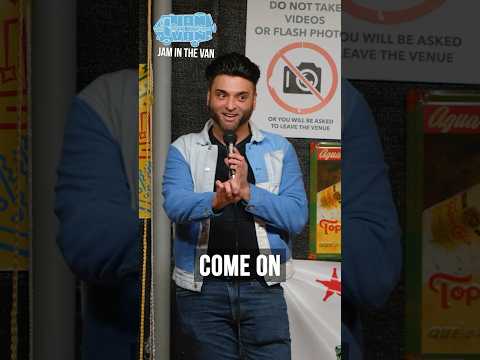15 American flags π€£π€: Percy Rustomji #standupcomedy at #jaminthevan πΆπ #comedian #comedyclub