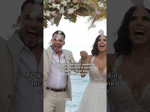 Better than my pins ๐ #weddingday #weddingdecor #bride #beachwedding #floral #pinterest