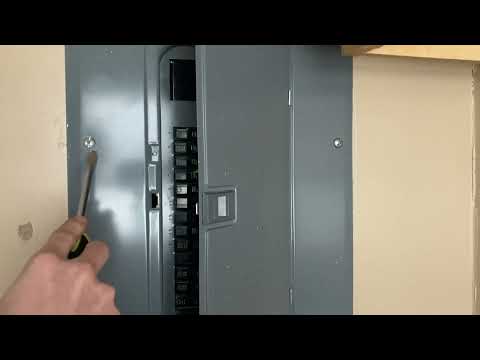 MidwestDIY - Installing and Wiring a 40amp Breaker for a Generator in a Square D QO panel.