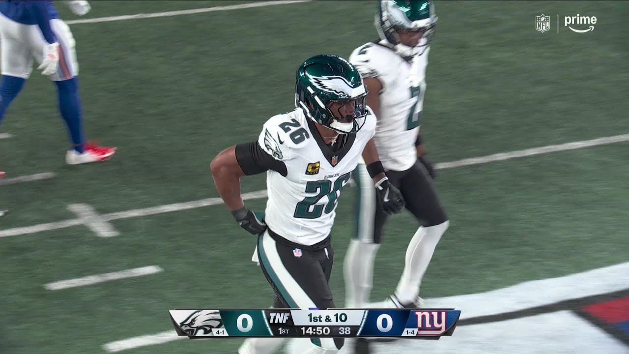 Barkley puts together back-to-back strong runs vs. Giants