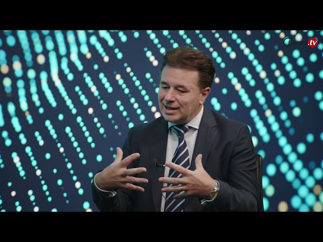 Exploring the Potential of AI in Investment Strategies with Miro Mitev ...