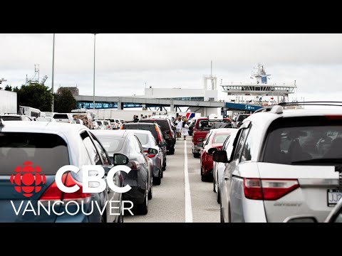Longer than usual wait times expected for B.C. Ferries long-weekend travellers