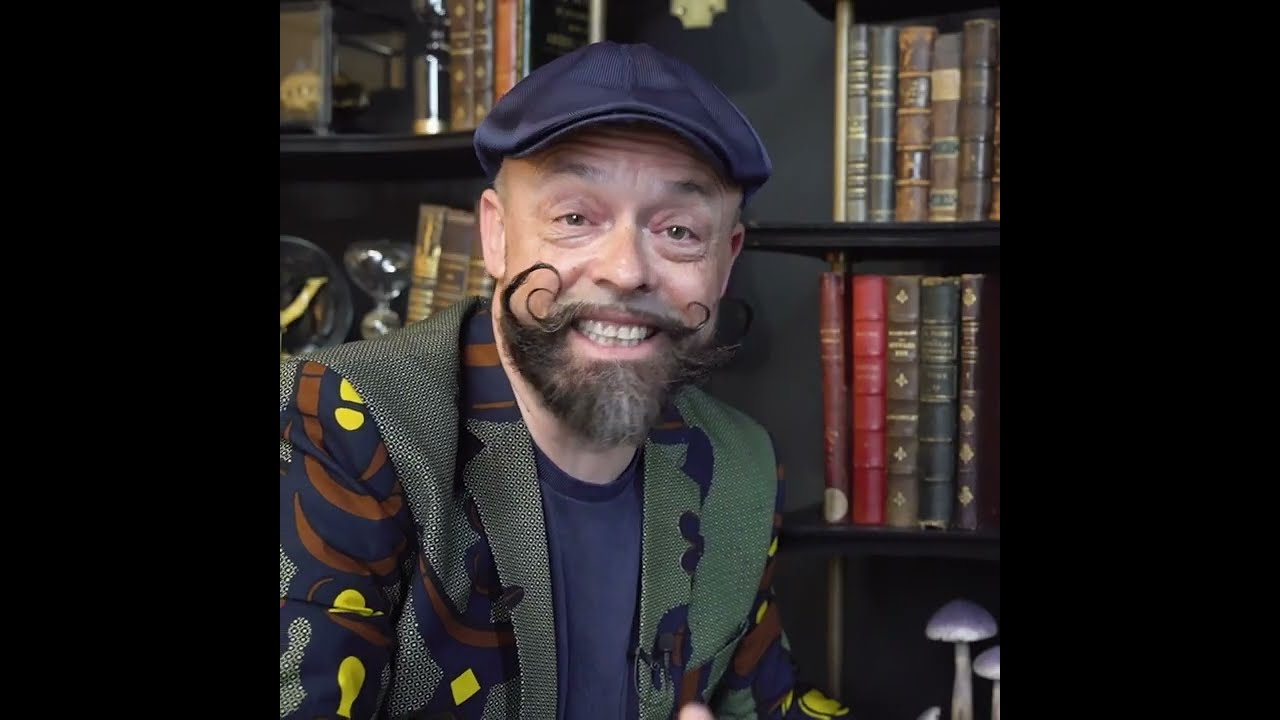 Des reliures de livres anciens par lot de 1mètre