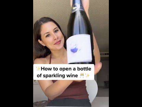 ✨How to open a bottle of sparkling wine✨ #howto #wine #shorts