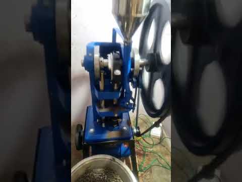 Hand Operated Tablet Machine at Best Price in India