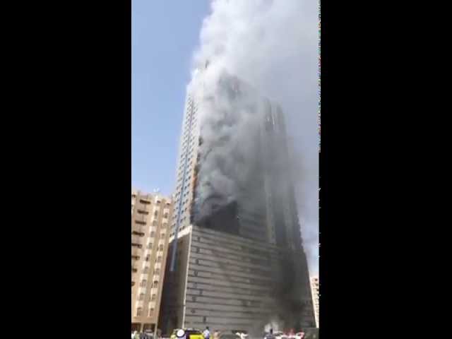 Vídeo é de incêndio em prédio residencial, não na sede da CIA em Dubai