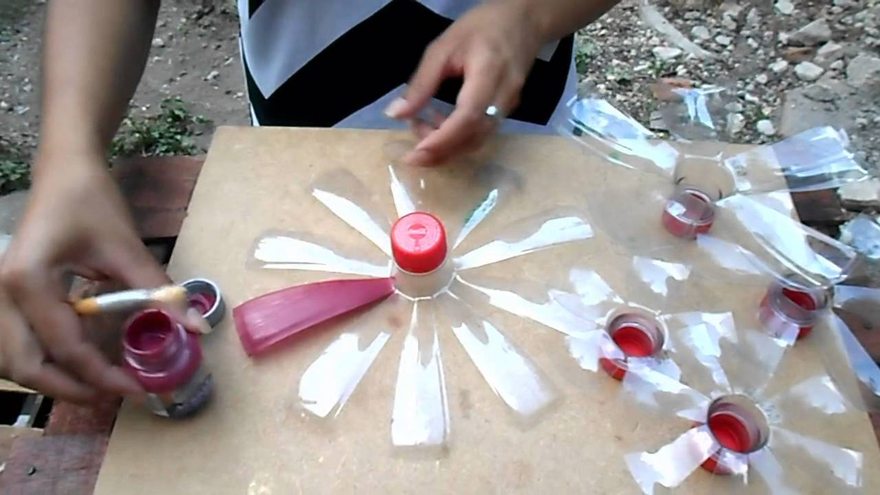 FLOWERS WITH PLASTIC BOTTLES (RECYCLING) - #DOITYOURSELF - EO10