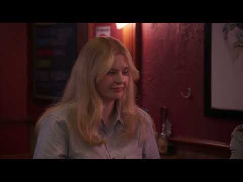 Einstein Makes Me Wet | The Rehearsal 02x04 Kissme (1080p)