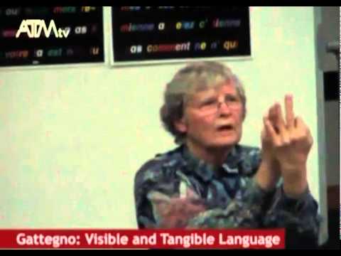 Roslyn Young Teaching French the Silent Way
