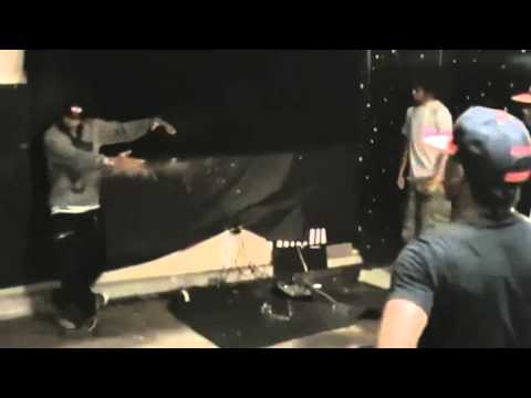 RAY RAY DANCE KRUMPING