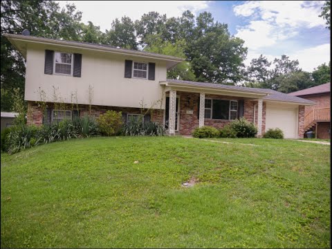 FOR SALE - 643 Belmont Jefferson City - 140,000