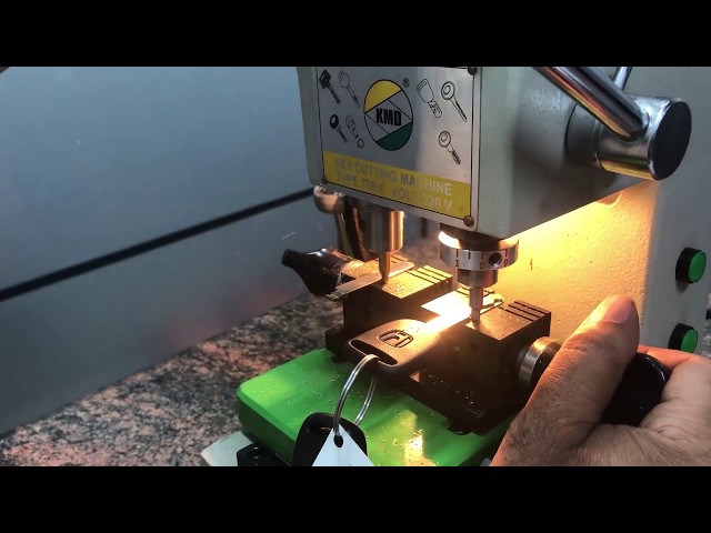 Key Cutting Machine - Kmd778 Side Ultra Key Cutting Machine Silver ...