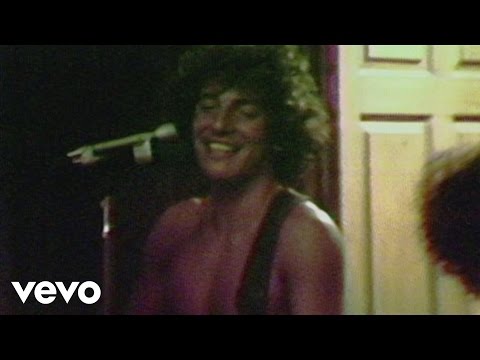 Bruce Springsteen House - Bruce Springsteen Holmdel Home