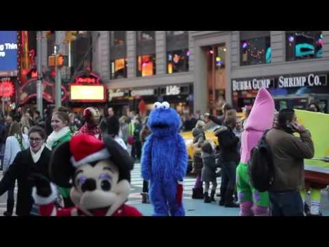 The Mascots Have Taken Over Times Square | www.splicetoday.com