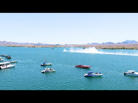 Speedboat Caught on Camera Crashing at 210 MPH