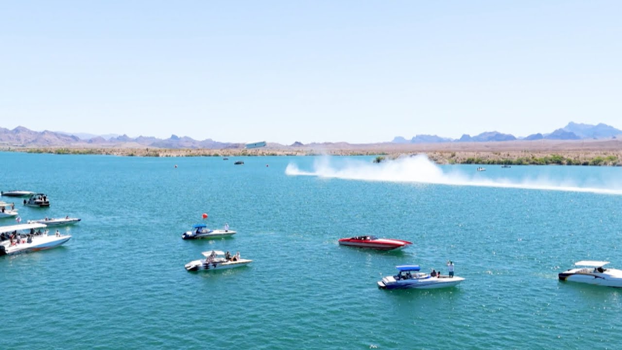 Speedboat Caught on Camera Crashing at 210 MPH