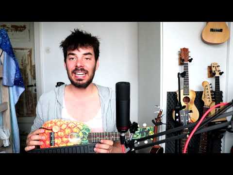 AAAAALL MY UKES !! | the entire ukulele collection 🎸🎸🎸