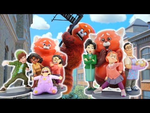 Disney Pixar Turning Red Deluxe Figures with Mei's Family and Friends