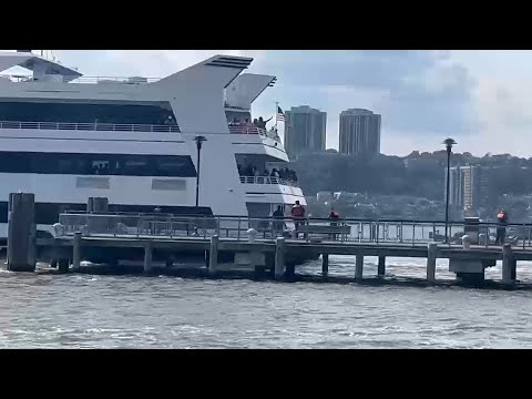 Nine injured after yacht hits dock in Hudson River