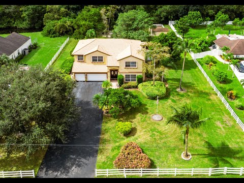 PINE TREE ESTATES-5811 NW 80th Terrace Parkland, FL 33067
