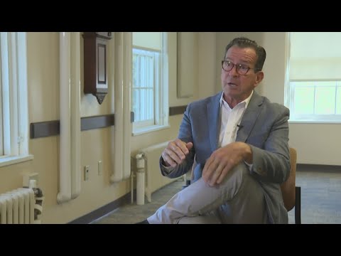 University of Maine System chancellor to keep job for another two years