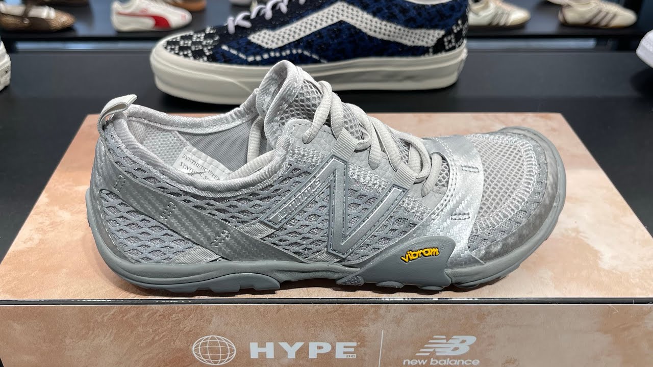 New Balance MT10 (Silver) - Style Code: MT10OAB