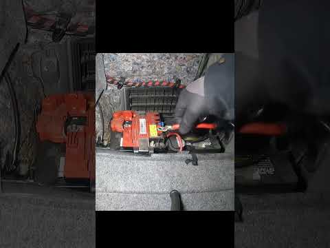 Bmw 325i Battery Removal #bmw #battery #autorepair