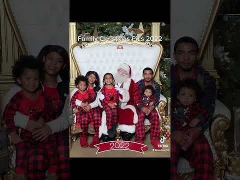 Christmas Family Pics 2022! #christmas #familyphotos #trending #merrychristmas