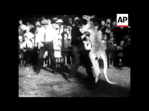 1934 NEWSREEL FROM USA - FOX MAIN AND END TITLE - SOUND