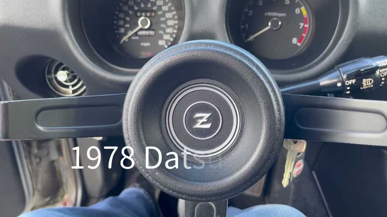 Datsun 280Z interior tour