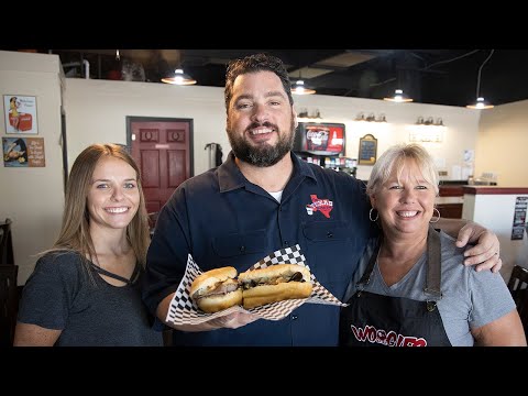 The Texas Bucket List - Woogie's in Beaumont