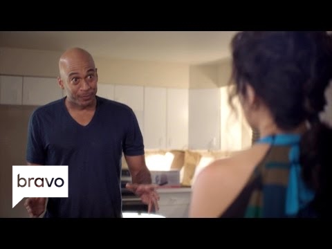 Girlfriends' Guide to Divorce: Abby Breaks up with Mike (Season 3, Episode 8) | Bravo