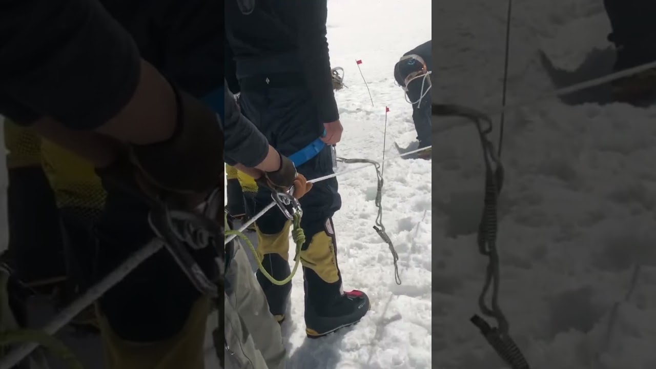 Live accident in Mount Everest 2019