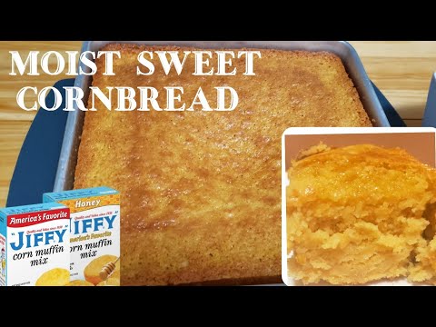 How To Make Delicious Sweet & Moist Cornbread | Jiffy Mix Cornbread Recipe